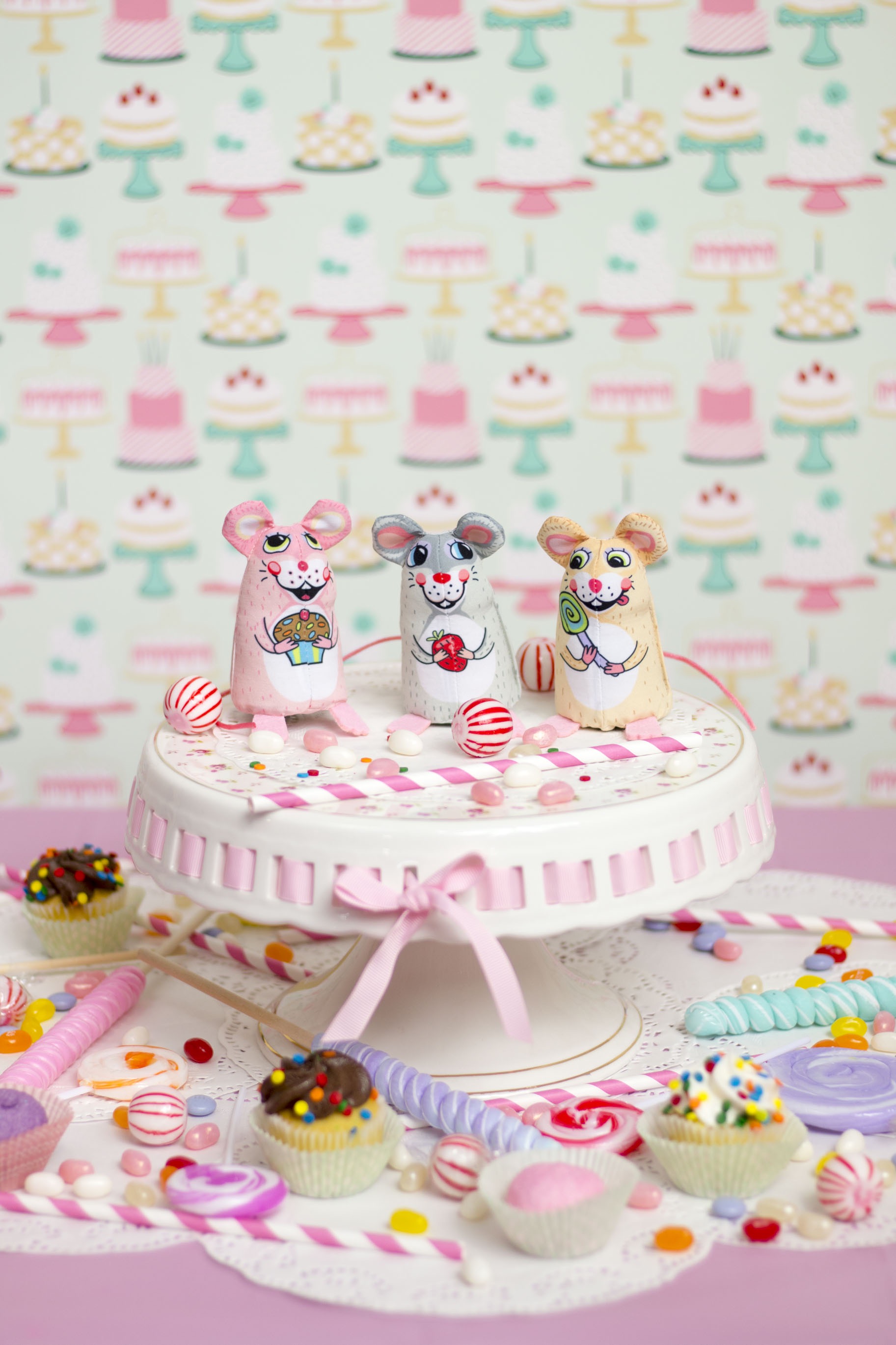 Cupcake Cat Toy - Sweet Baby Mice - 3 Toys