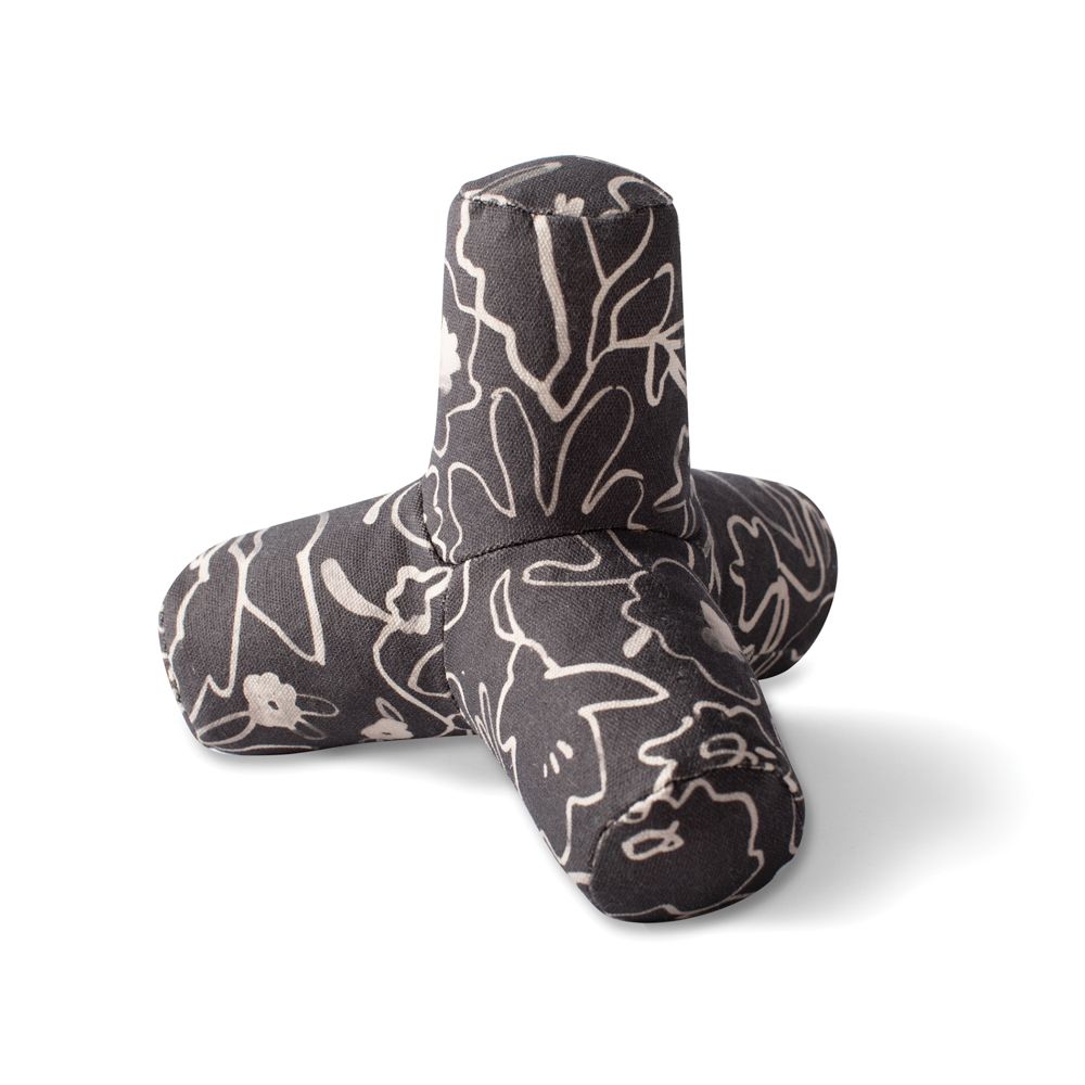 Game On Messy Flower Canvas Dog Toy