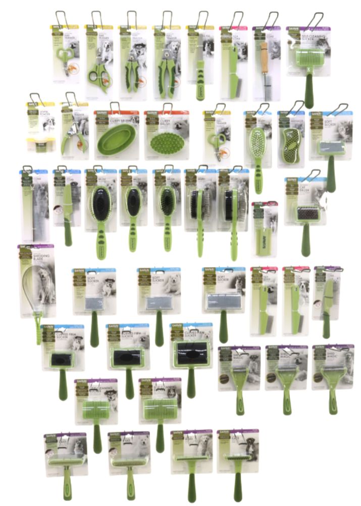 Safari® Medium Grooming Wall Display, 135 PCS